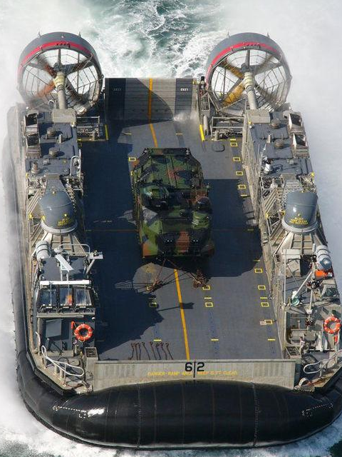 726型气垫登陆艇 - 快懂百科