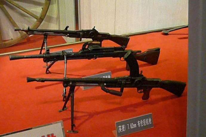 英国布伦L4A4式7.62mm轻机枪 - 快懂百科